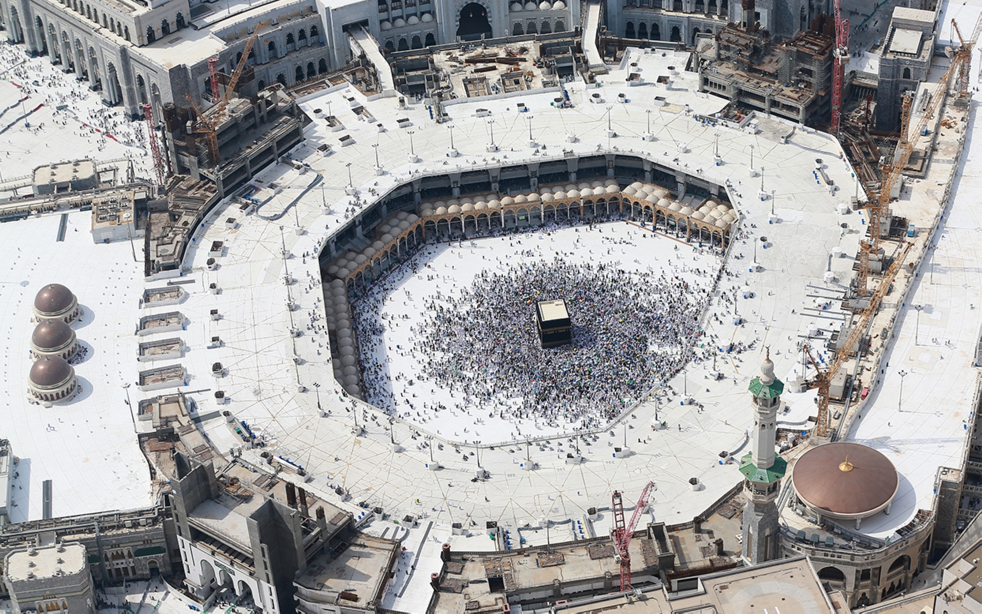 What Keeps the Marble of the Two Holy Mosques Cool? - Saudipedia