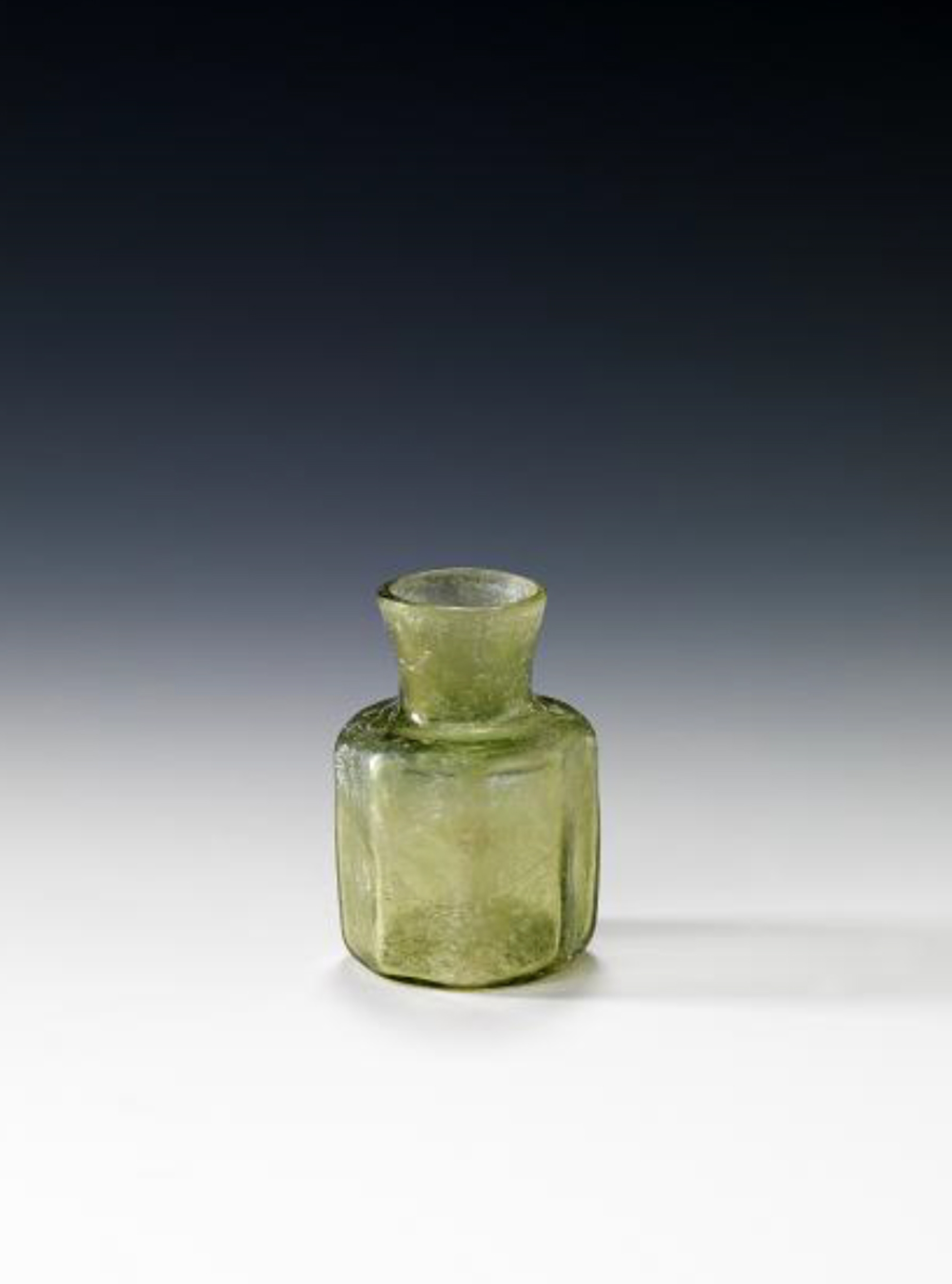 Ribbed Glass Bottle Artifact - Saudipedia